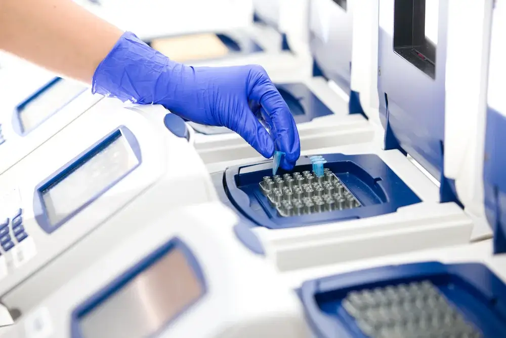 Biologie délocalisée - Laboratoires NEPHROTEK